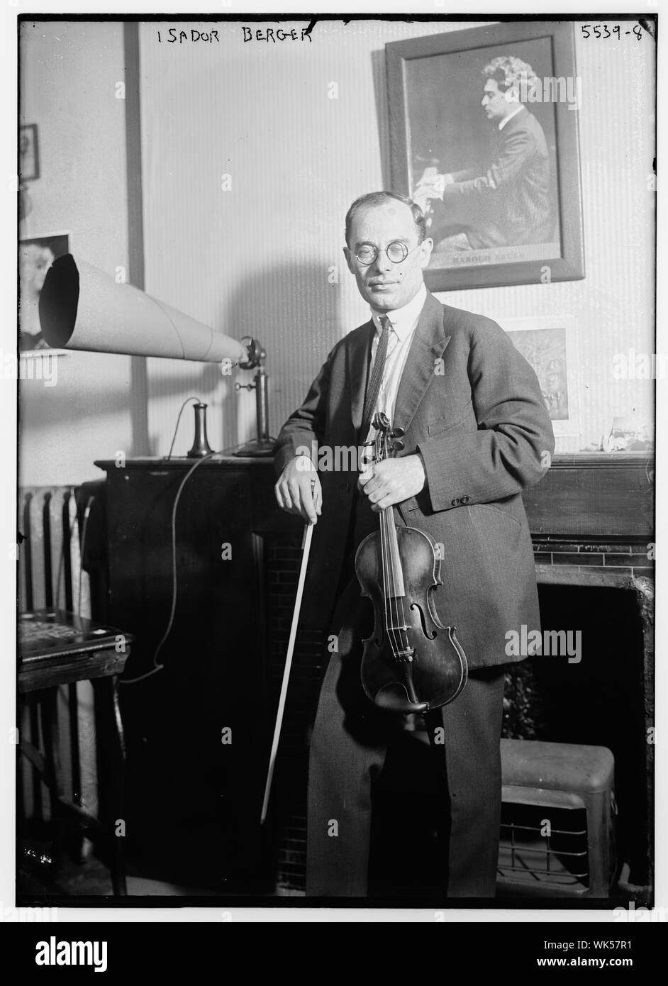 Isador hi-res stock photography and images - Alamy