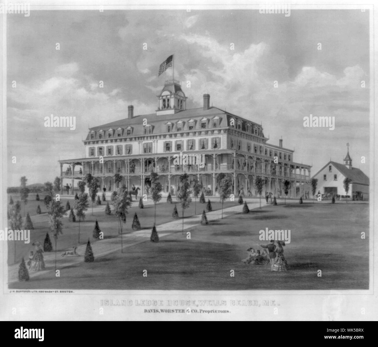 Architecture wells Black and White Stock Photos & Images - Alamy