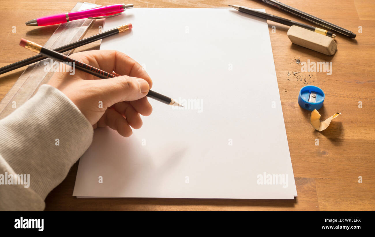 Close up man hand drawing hi-res stock photography and images - Alamy