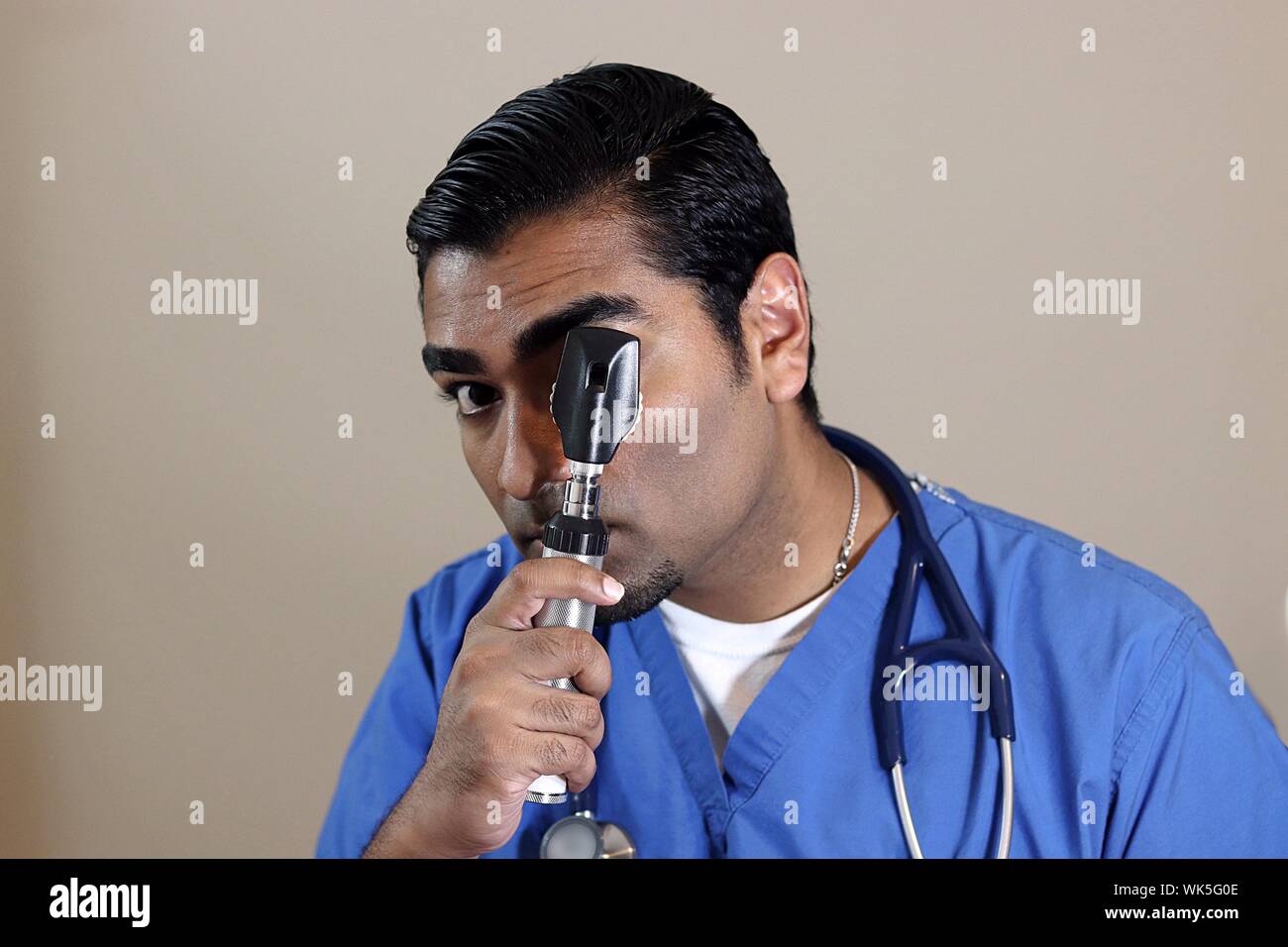 Ophthalmoscope view hi-res stock photography and images - Alamy