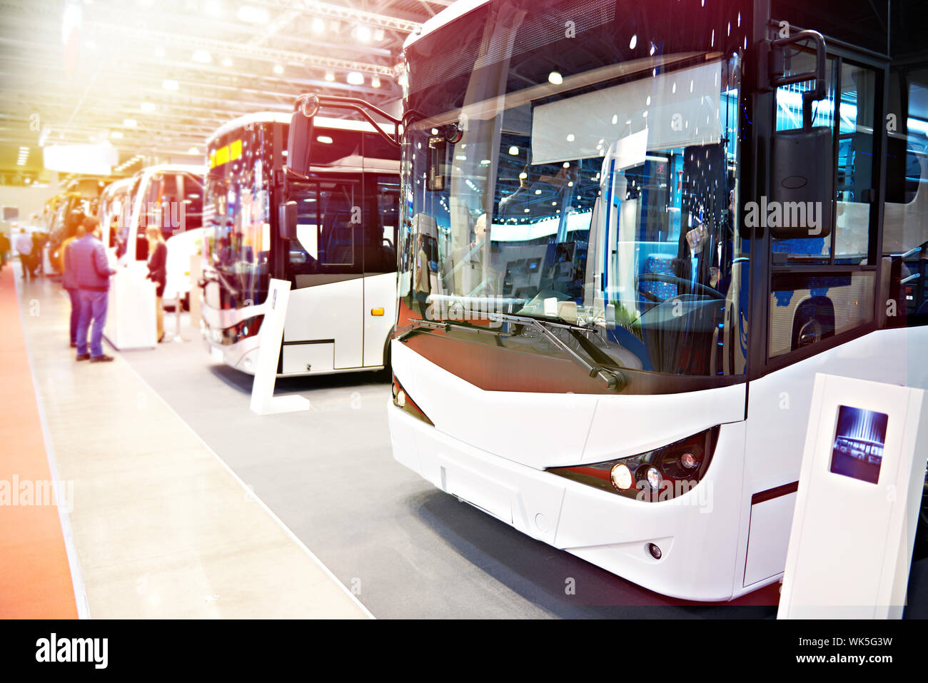 Modern buses hi-res stock photography and images - Alamy