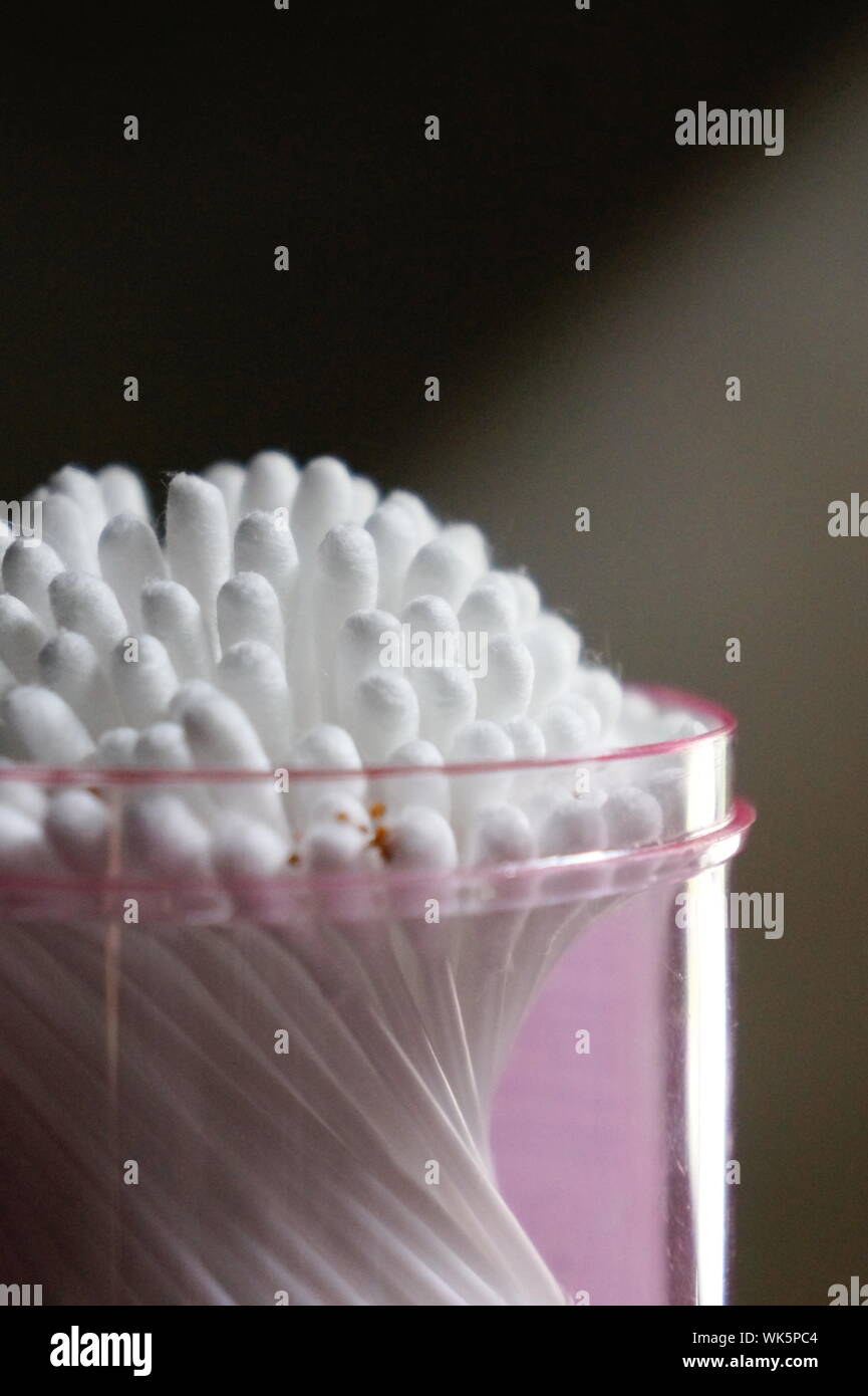 Cotton swab up close hi-res stock photography and images - Alamy