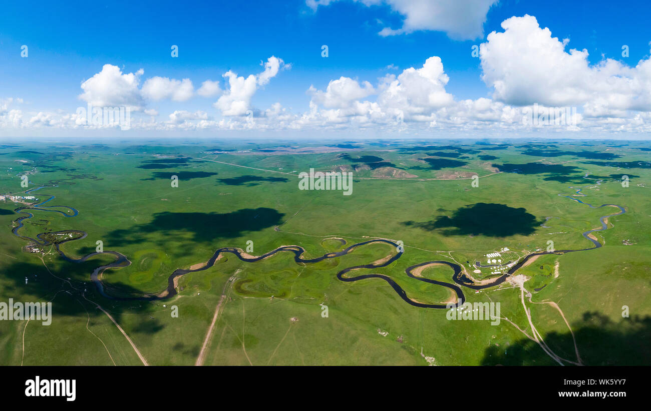 (190904) -- HULUNBUIR, Sept. 4, 2019 (Xinhua) -- Aerial photo taken on ...