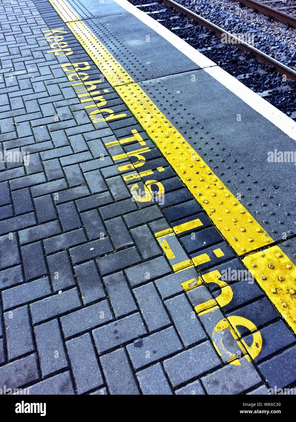 Platform warning sign hi-res stock photography and images - Alamy