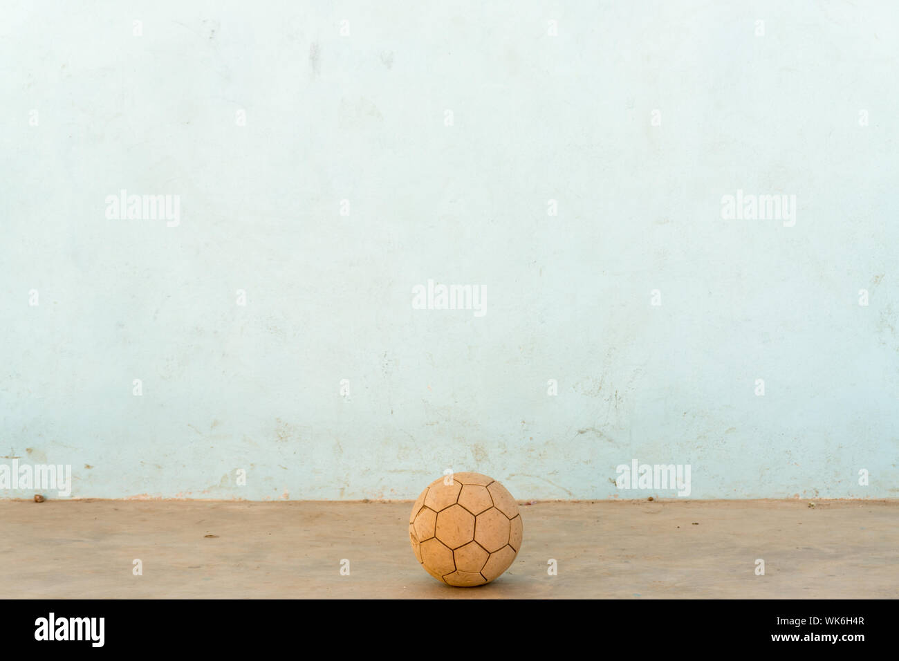 Against the wall ball hi-res stock photography and images - Alamy