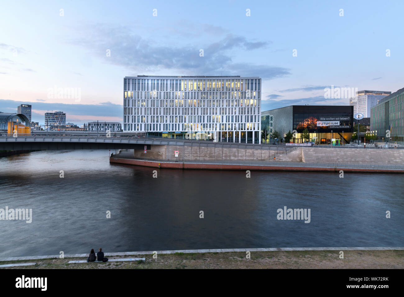 The Museum Futurium and white house of PricewaterhouseCoopers GmbH ...