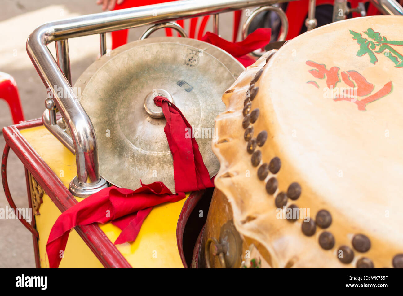 Drum cymbal percussion hi-res stock photography and images - Alamy