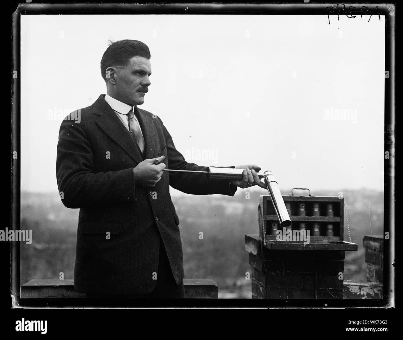 Weather data analysis Black and White Stock Photos & Images - Alamy