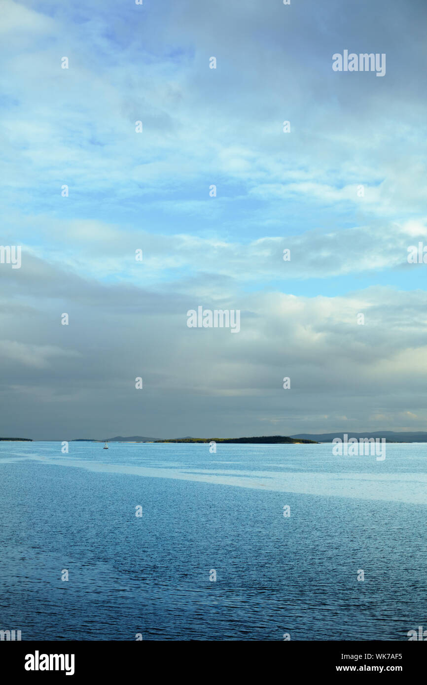 Vertical sea landscape with a horizon line in third of shot Stock Photo ...