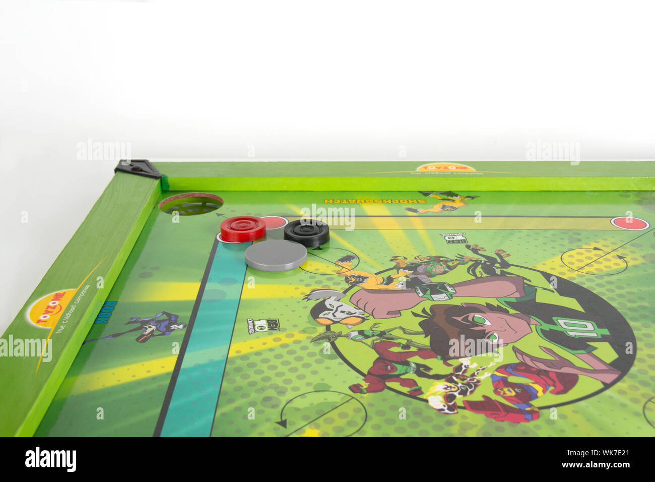 Carom hi-res stock photography and images - Alamy