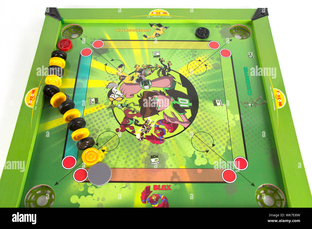 Carom board with carom pieces Stock Photo - Alamy