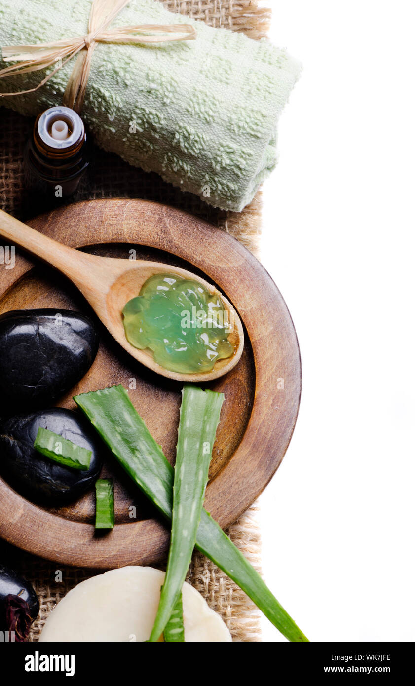 Spa concept with aloe vera Stock Photo - Alamy