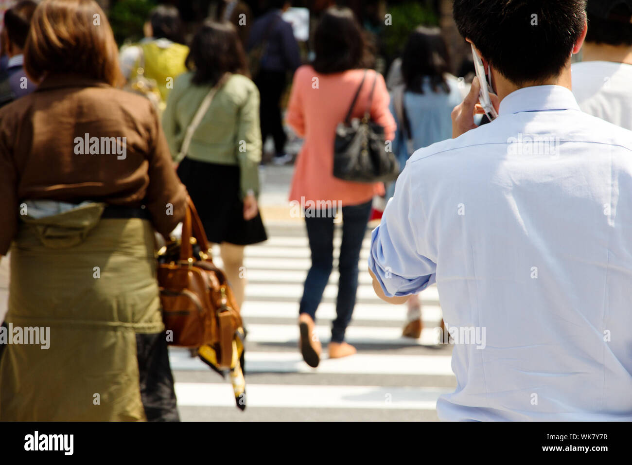 Pedestrian crossing crosswalk people hi-res stock photography and ...