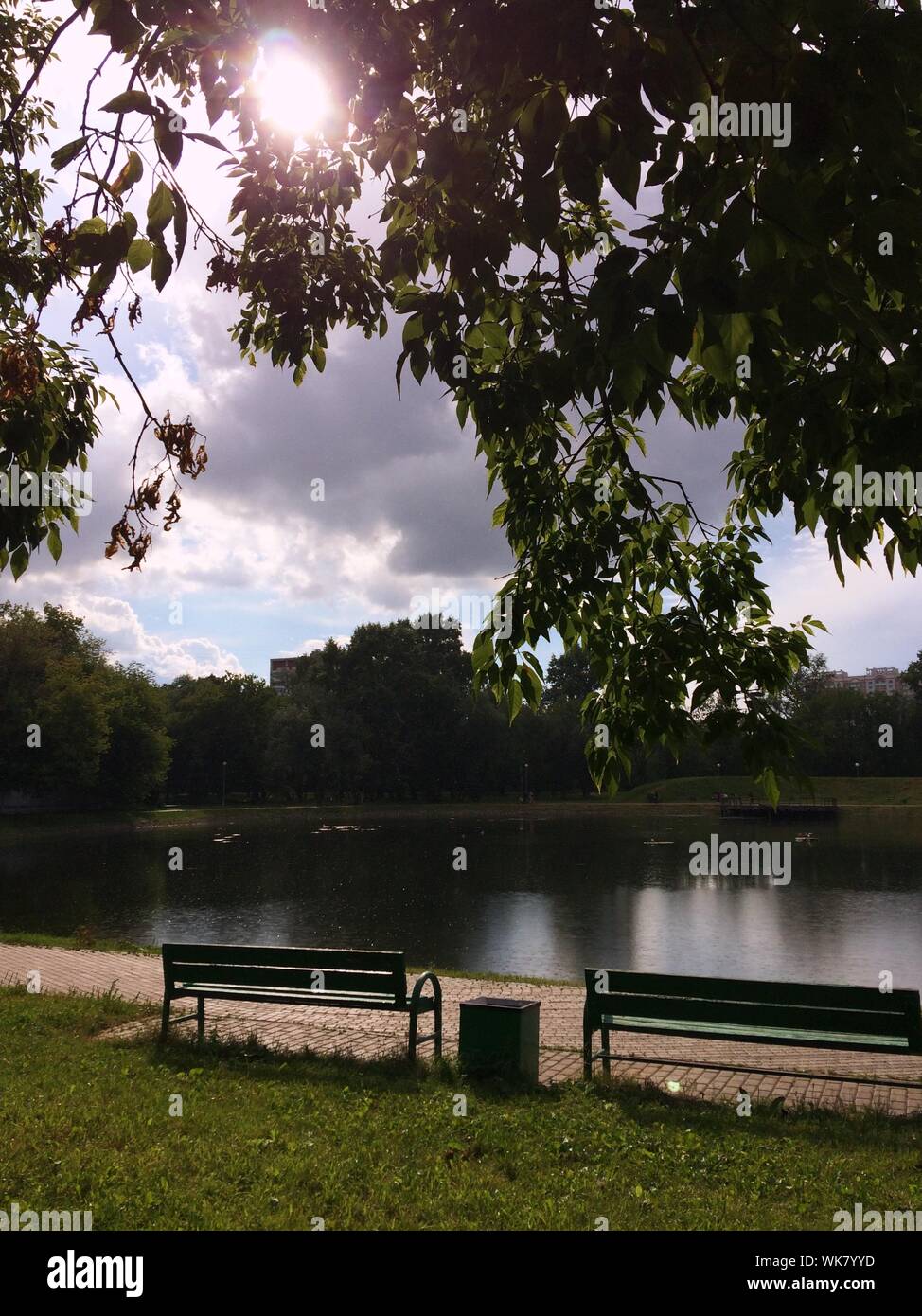 Empty Pond High Resolution Stock Photography and Images - Alamy
