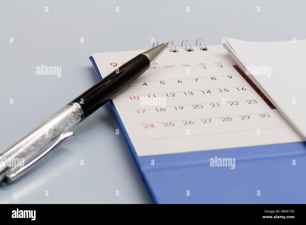 Pen and calendar hi-res stock photography and images - Alamy