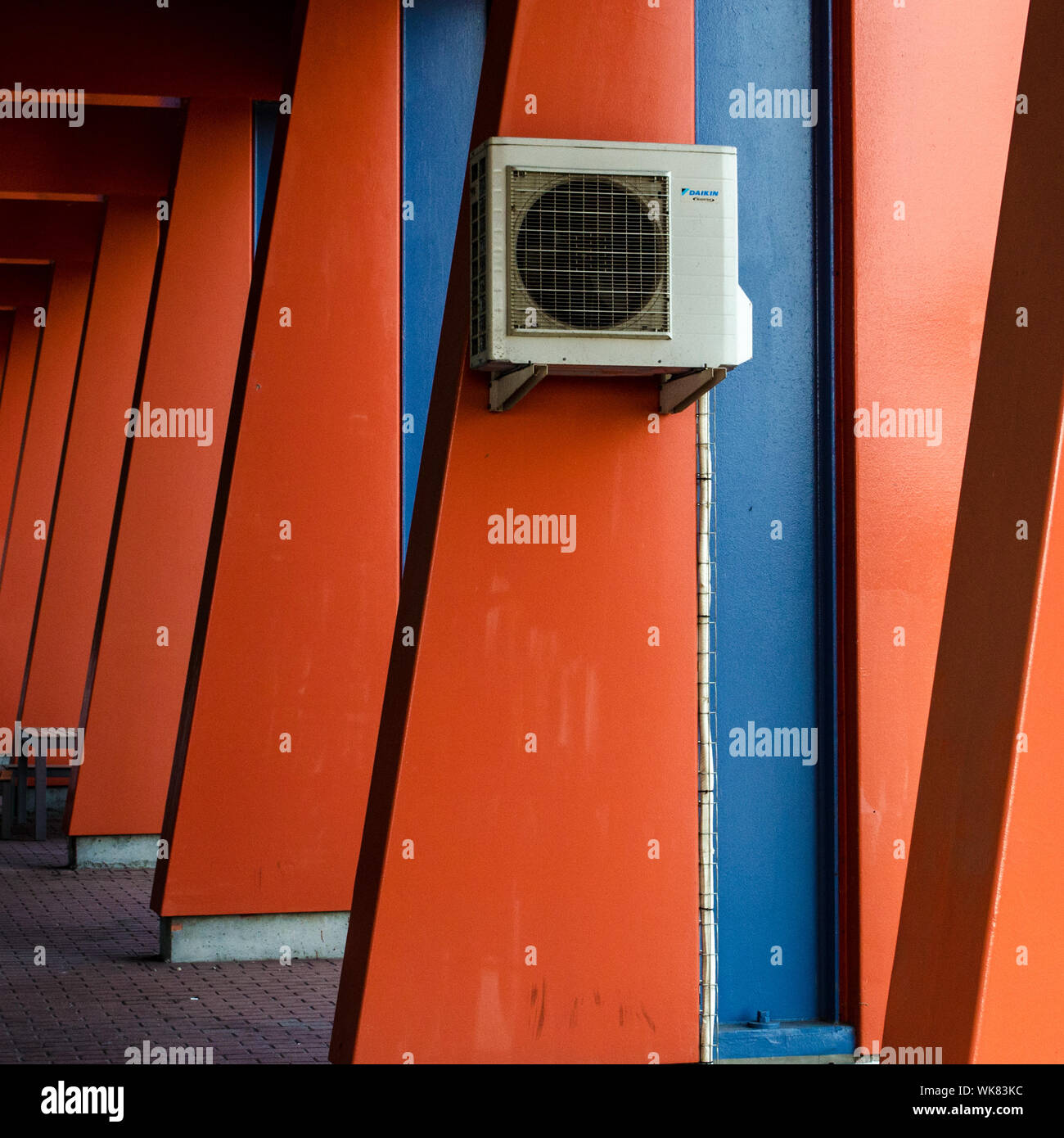 Built in air conditioner hi-res stock photography and images - Alamy