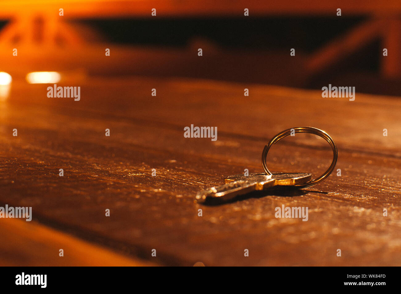 Metal table texture hi-res stock photography and images - Alamy