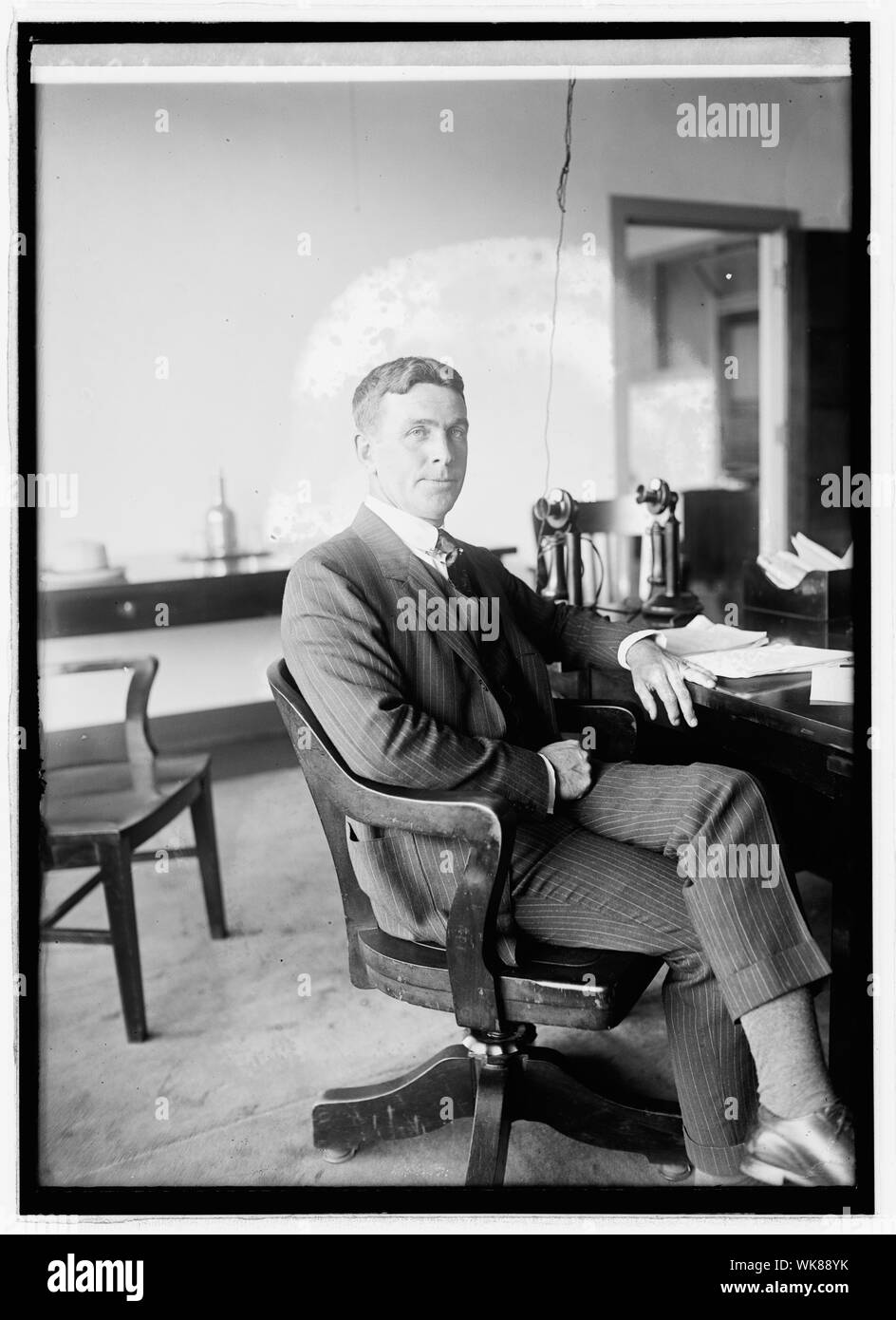 W 8 21 9 hi-res stock photography and images - Alamy