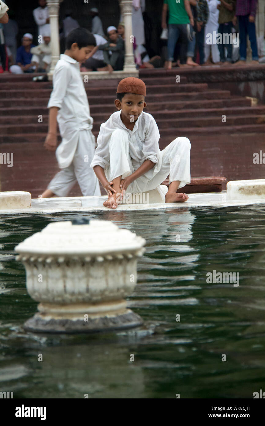 Foot ablution hi-res stock photography and images - Alamy
