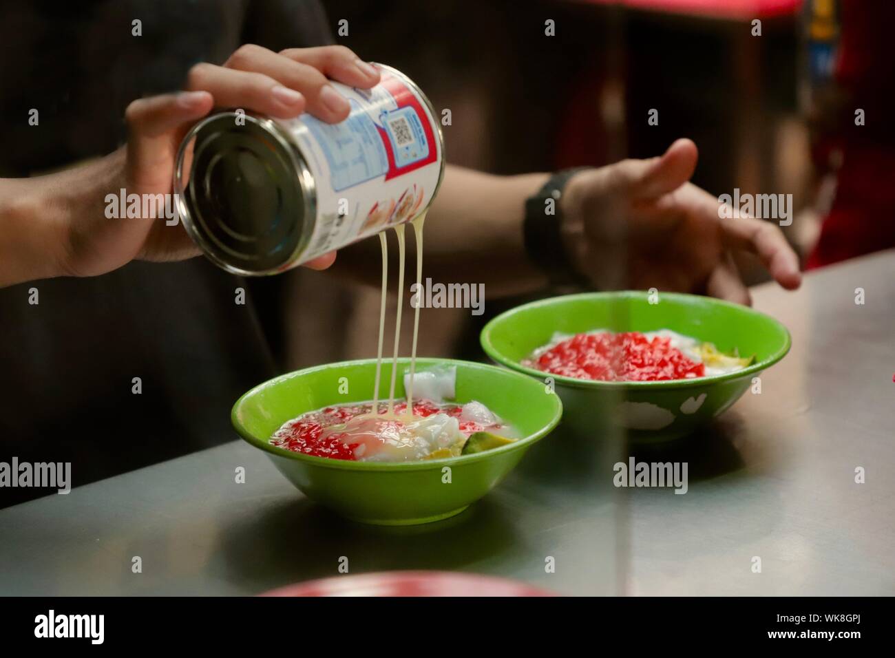 Es sekoteng bogor hi-res stock photography and images - Alamy