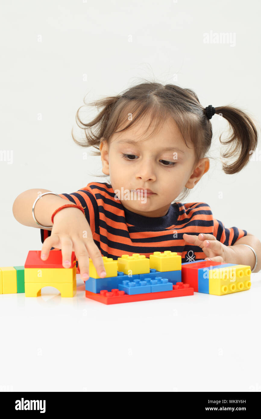 Cute blocks hi-res stock photography and images - Alamy