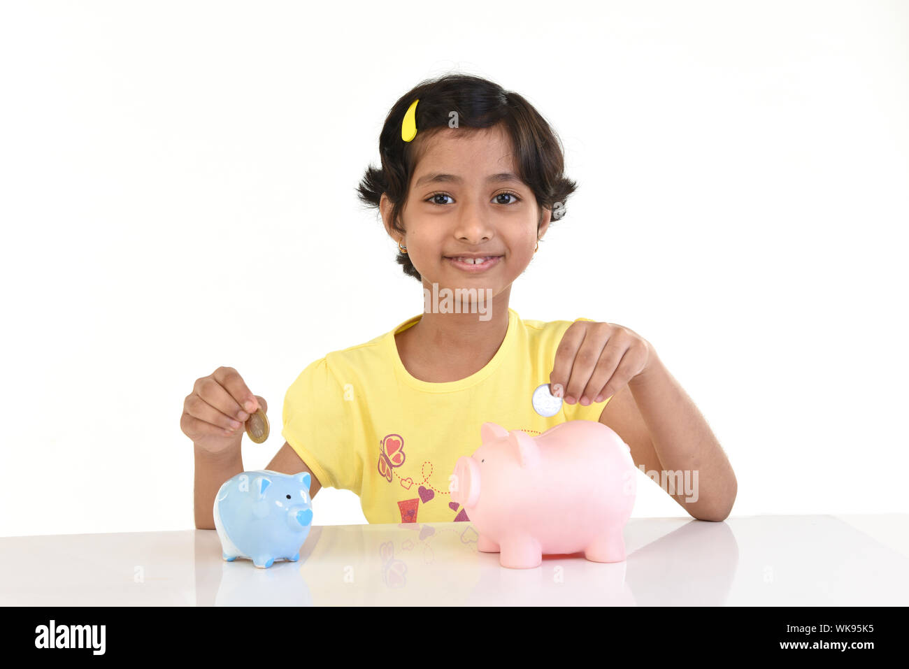 Activities banking hi-res stock photography and images - Alamy
