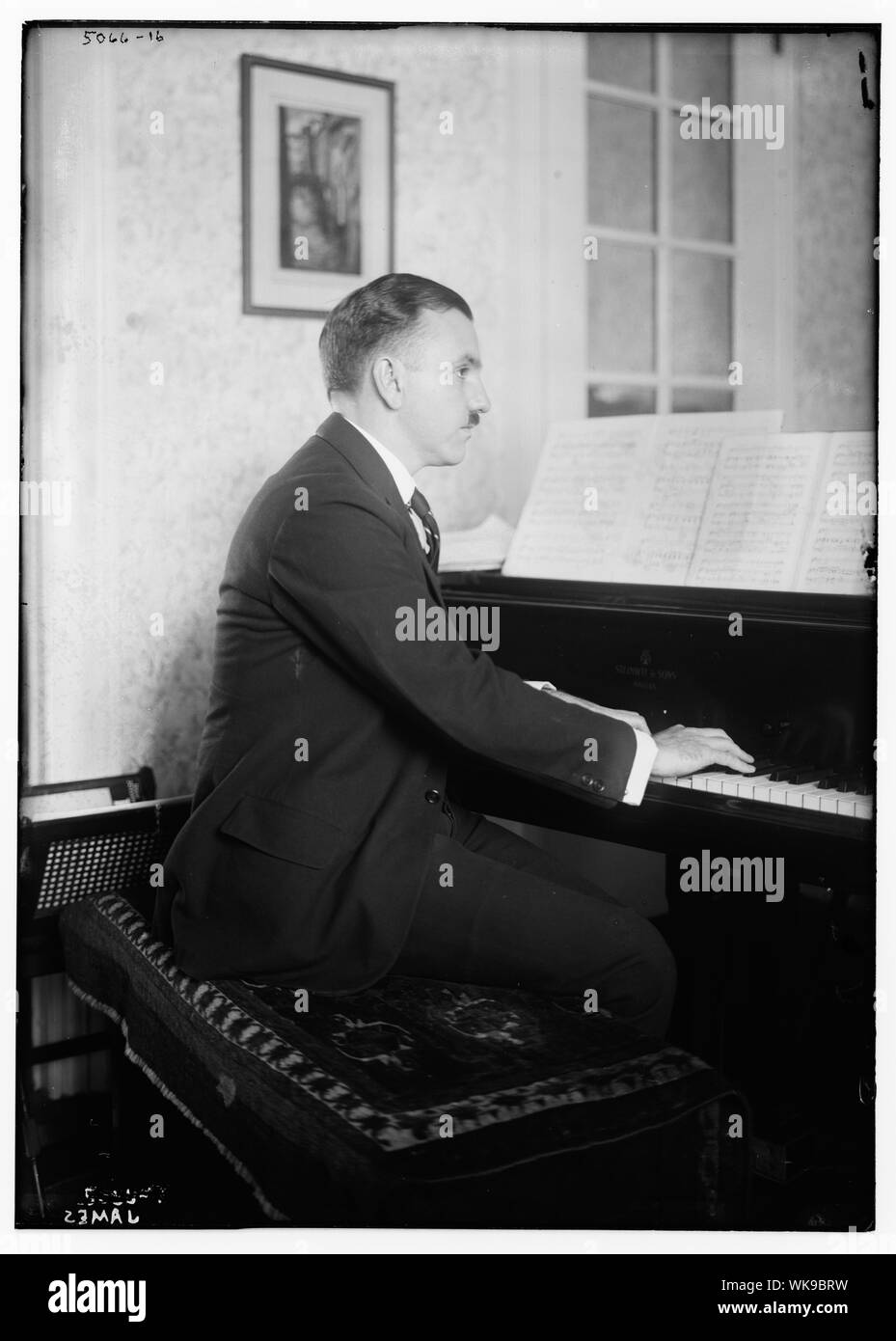 James piano Black and White Stock Photos & Images - Alamy