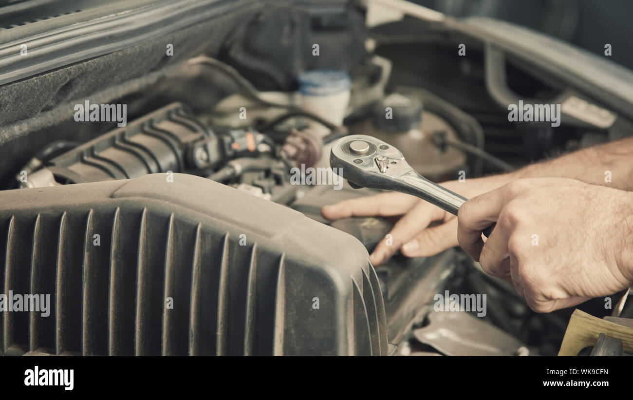 Car engine damage hi-res stock photography and images - Alamy