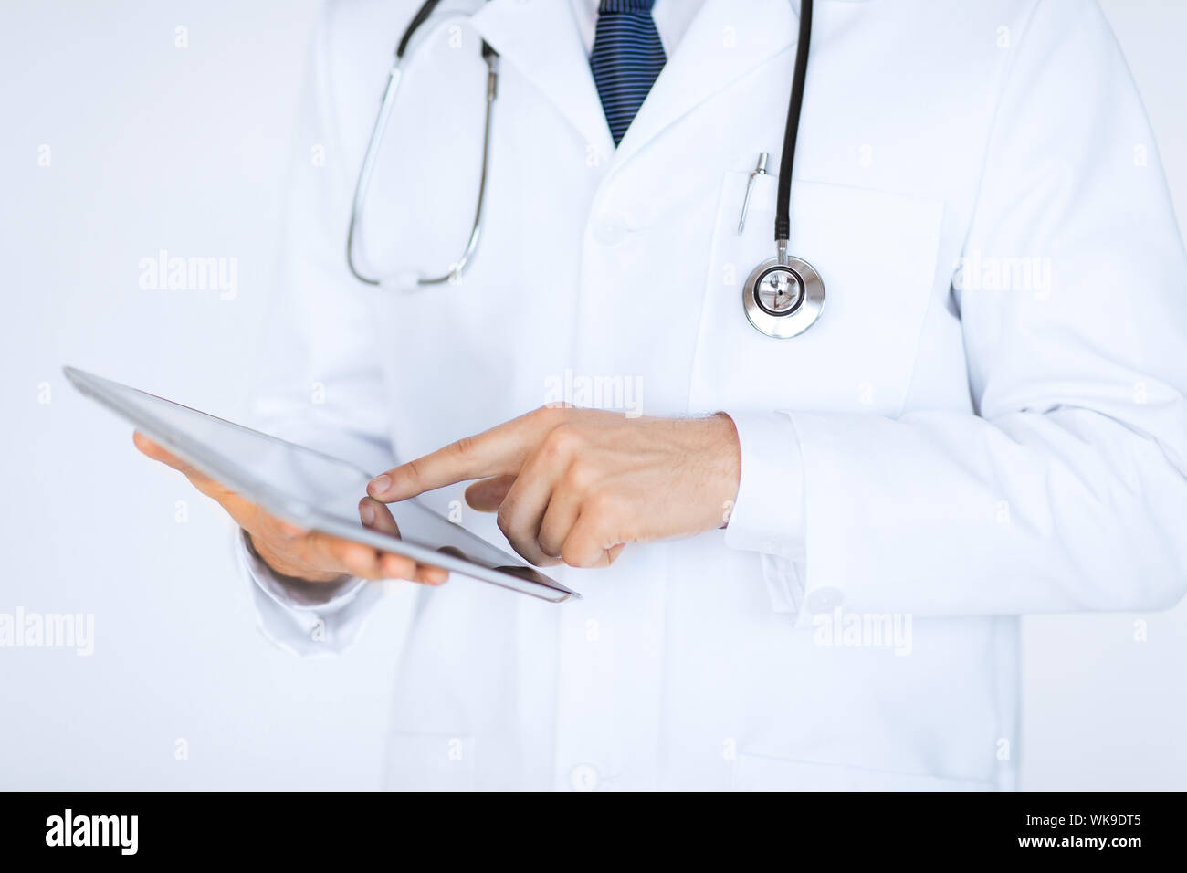 Doctor writing medical notes typing hi-res stock photography and images ...