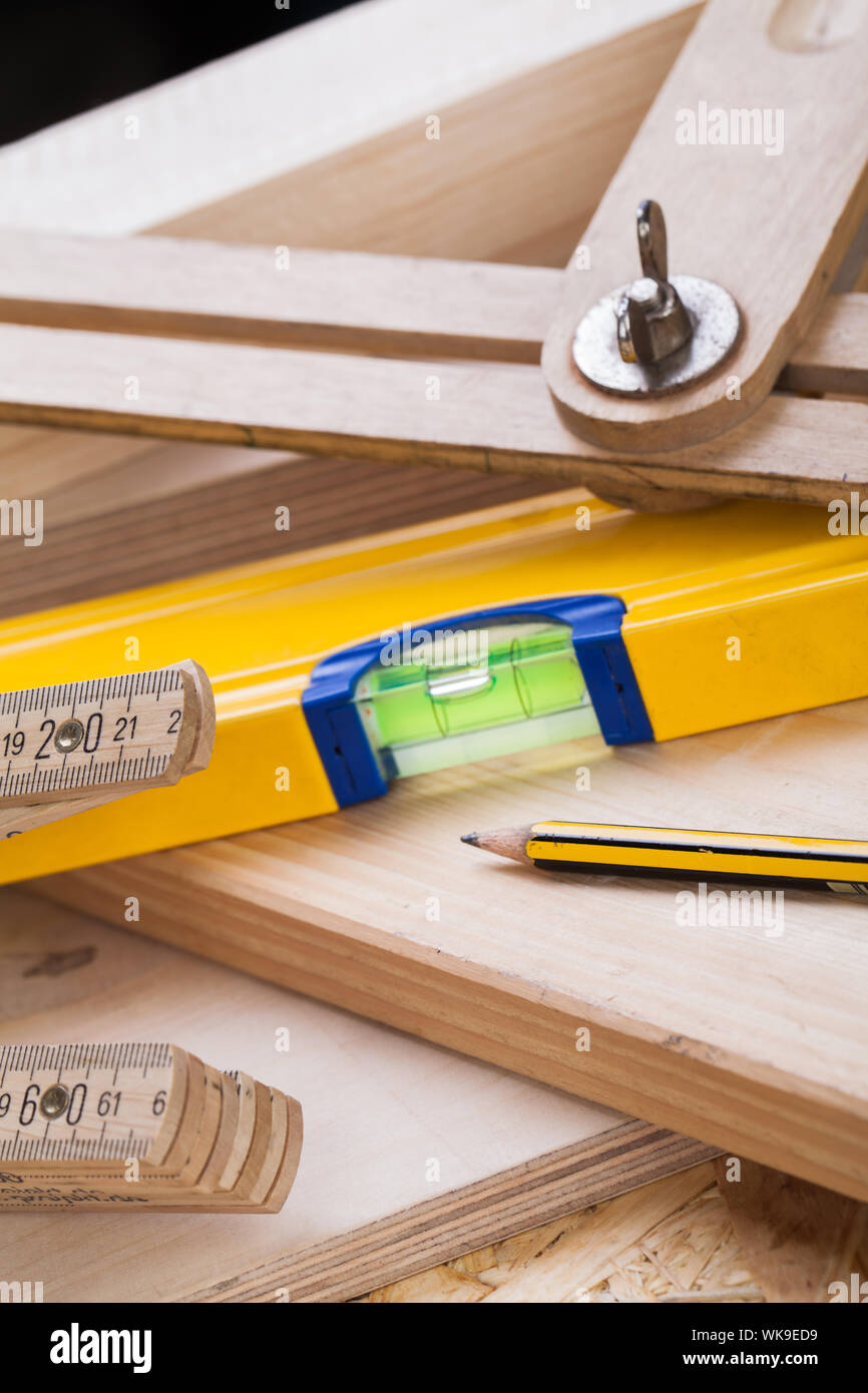 Right angle ruler hi-res stock photography and images - Alamy