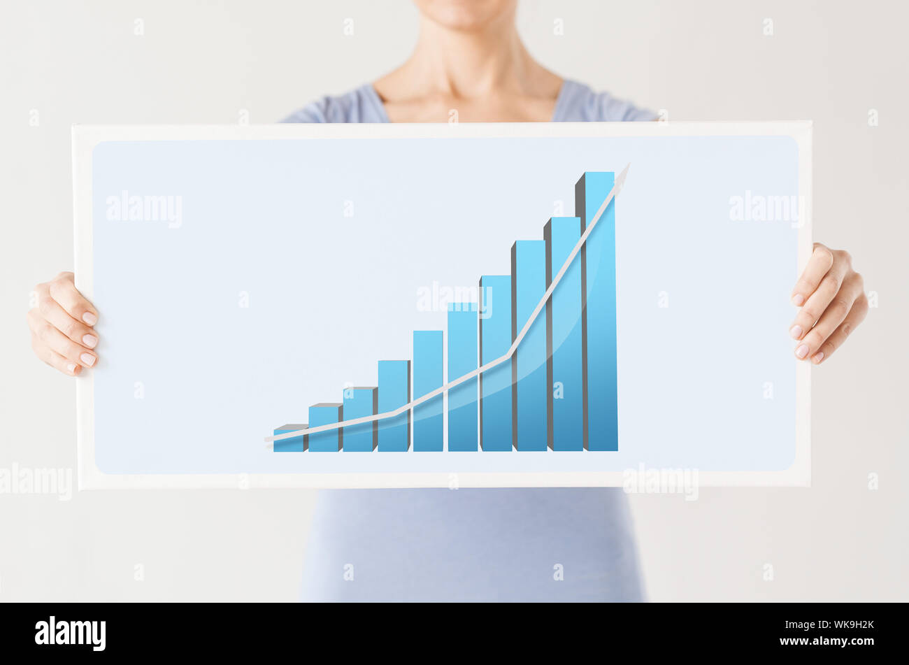 Stock exchange graph and teenager hi-res stock photography and images ...