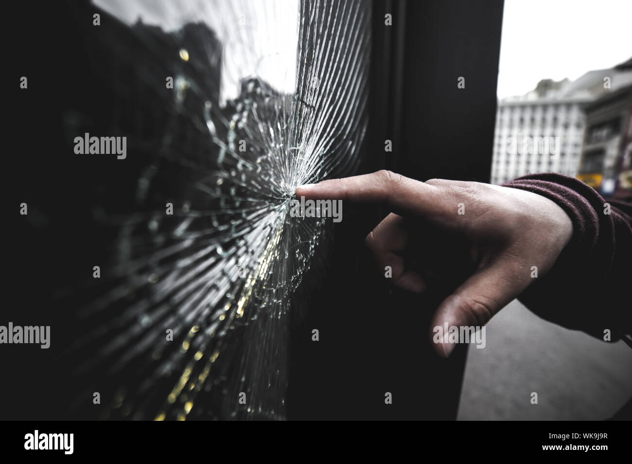 Hand broken hi-res stock photography and images - Alamy