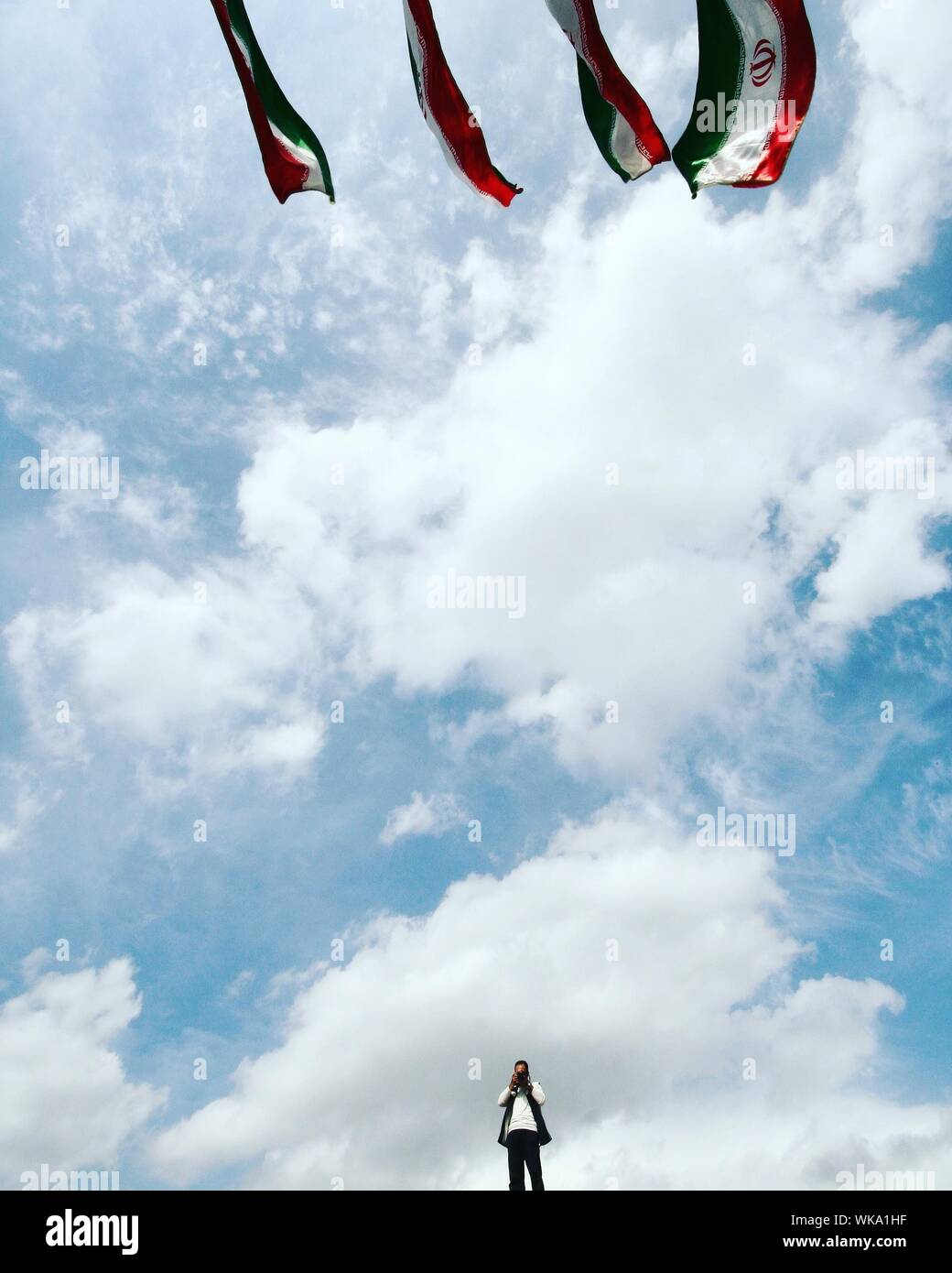 Iranian Flags High Resolution Stock Photography and Images - Alamy