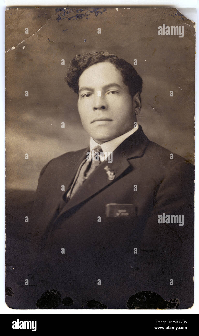 James mccauley hi-res stock photography and images - Alamy