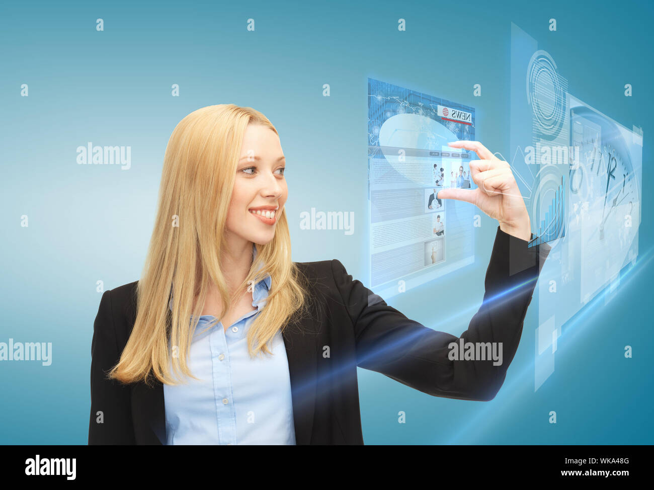 Blog screens hi-res stock photography and images - Alamy