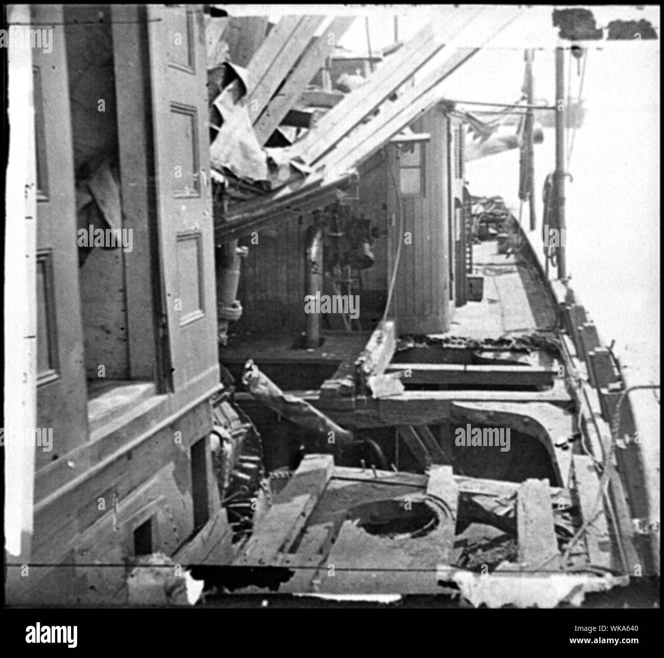 James River, Va. Deck of Confederate gunboat Teaser, captured by U.S.S ...