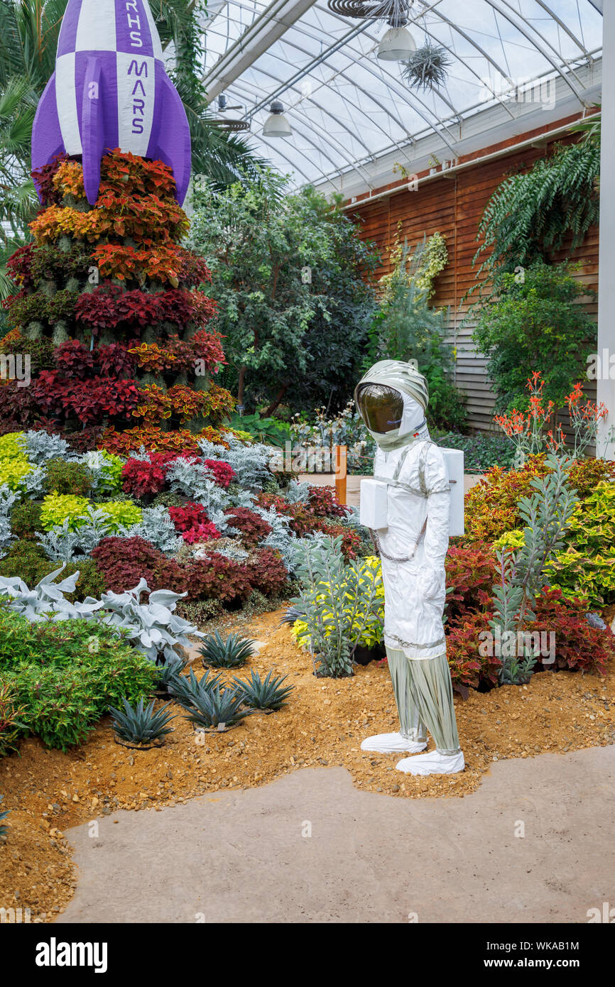 Innovative RHS Garden Mars display in the Glasshouse at the September ...