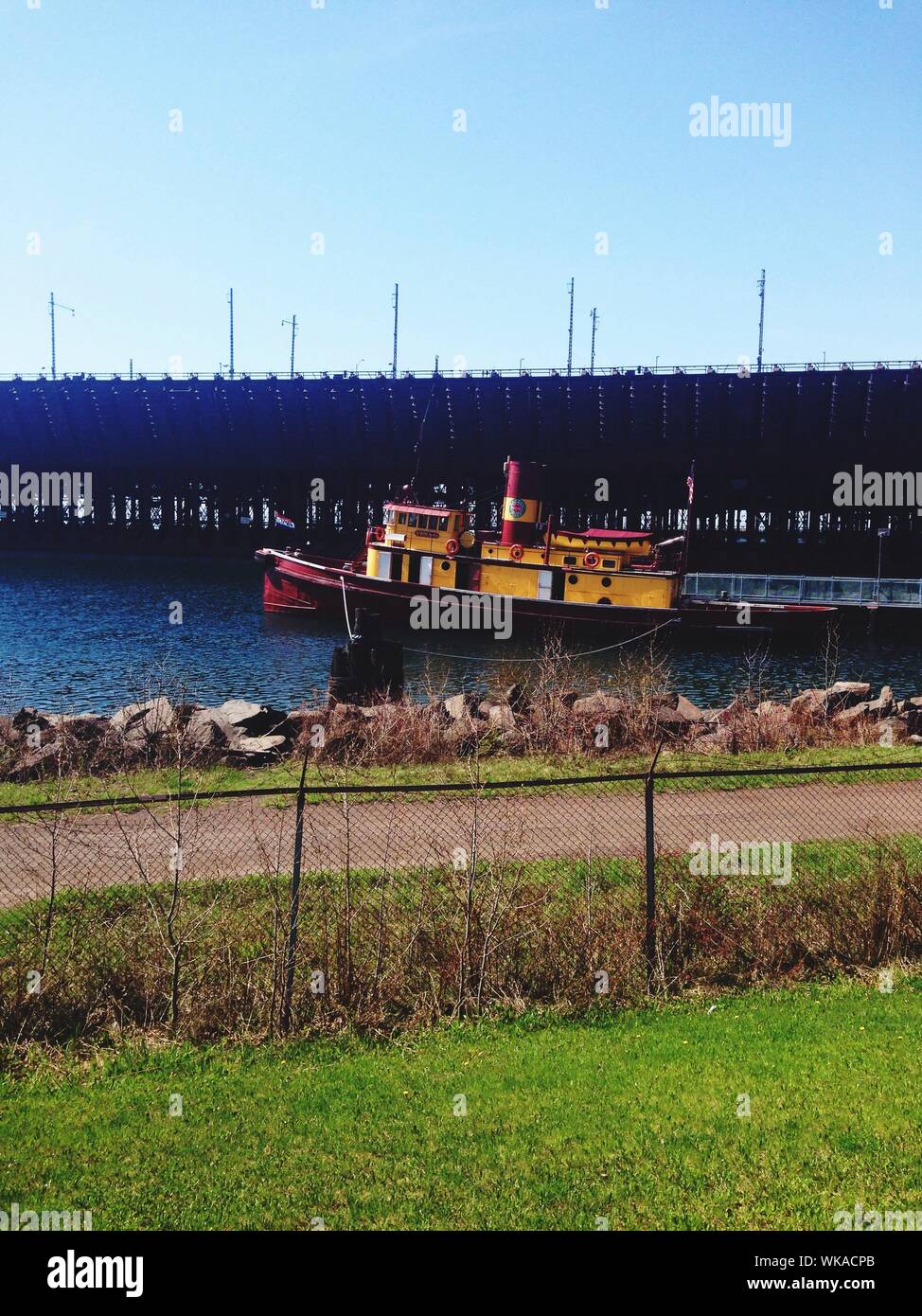 Ship scenery hi-res stock photography and images - Alamy