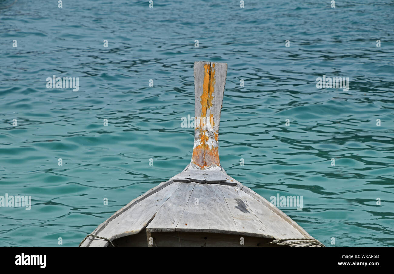 Boat on blue water hi-res stock photography and images - Alamy