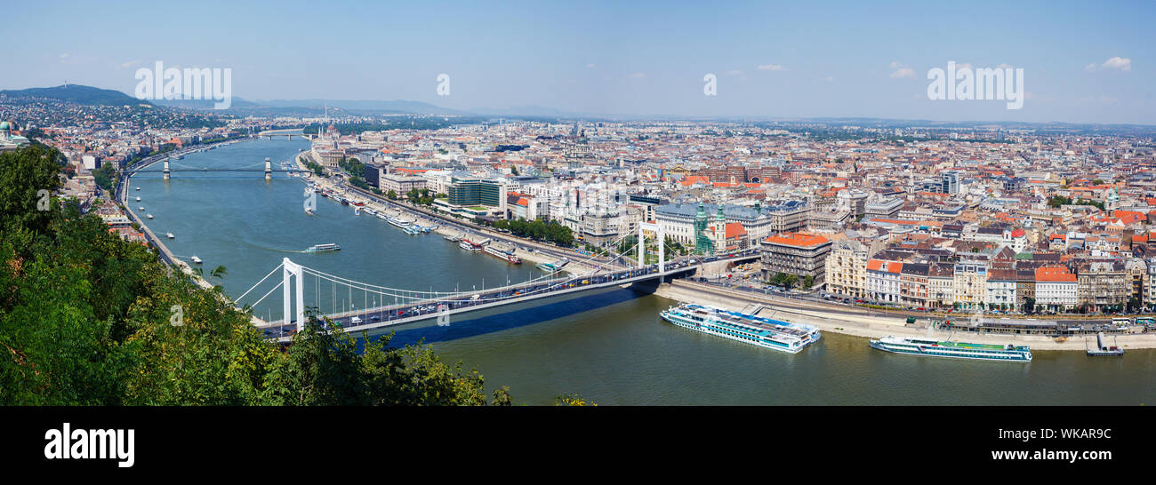 Panorama of Budapest with Danube, Buda hill and Pest Stock Photo - Alamy