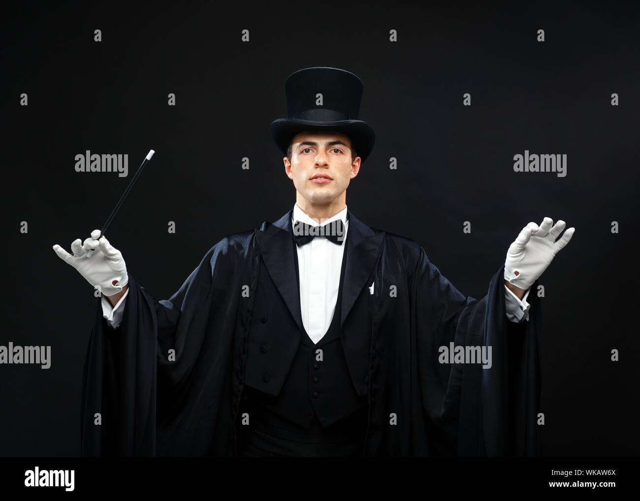 Magician hat wand gloves hi-res stock photography and images - Alamy