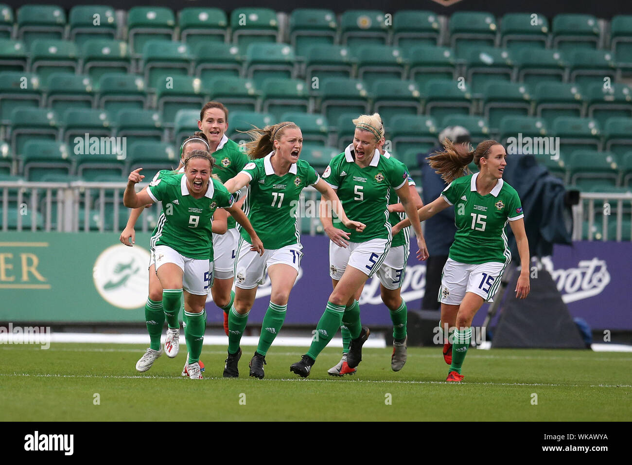 Simone magill northern ireland women hi-res stock photography and ...