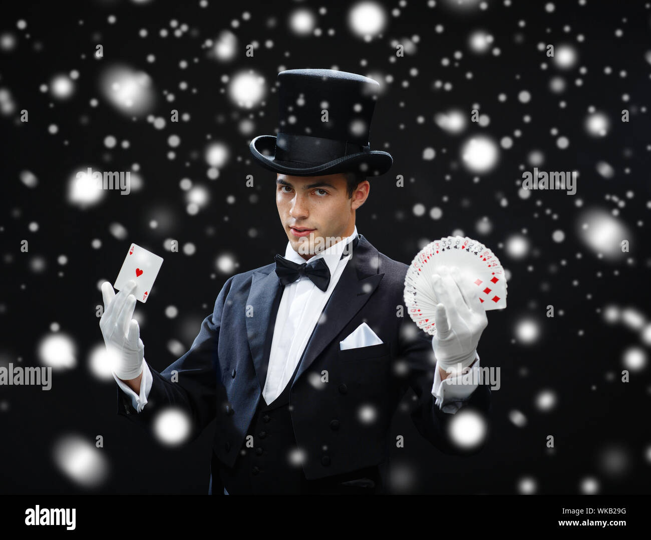 Las vegas magic trick performance hi-res stock photography and images ...