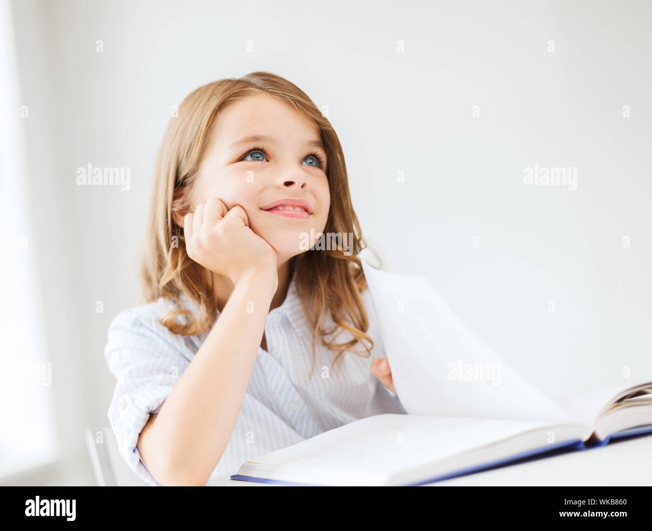 Pre teen writing in class hi-res stock photography and images - Alamy