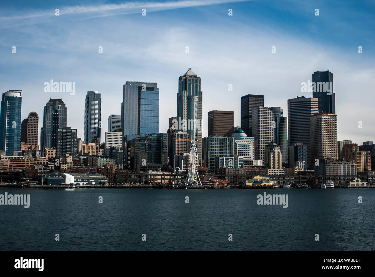 Seattle Waterfront At Night High Resolution Stock Photography and ...