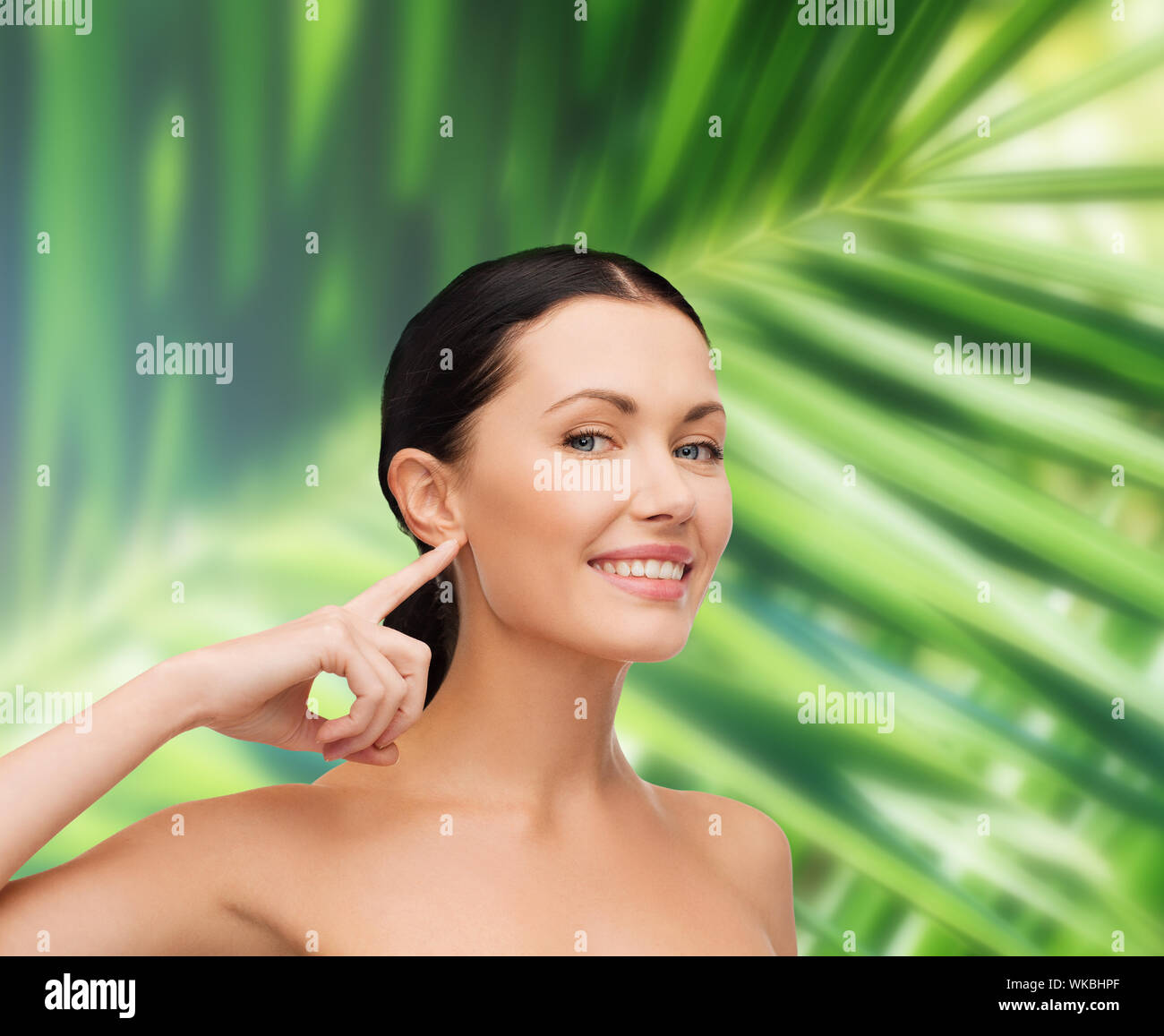 Ear pointing surgery hi-res stock photography and images - Alamy