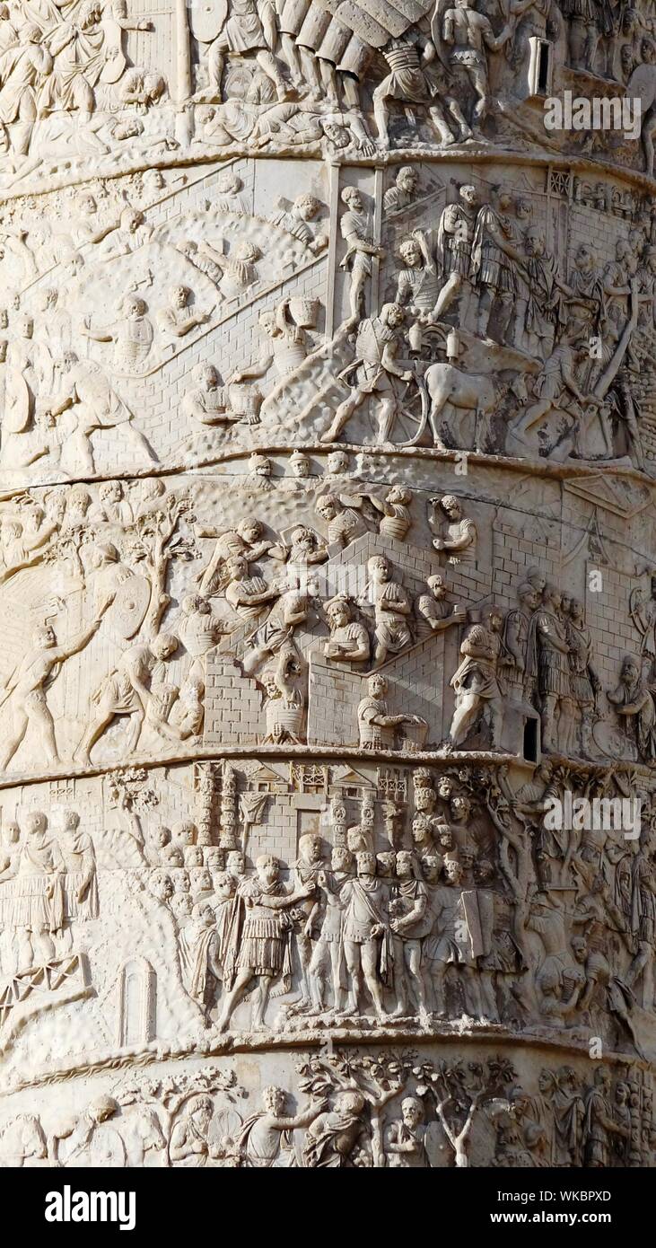 Relief column hi-res stock photography and images - Alamy