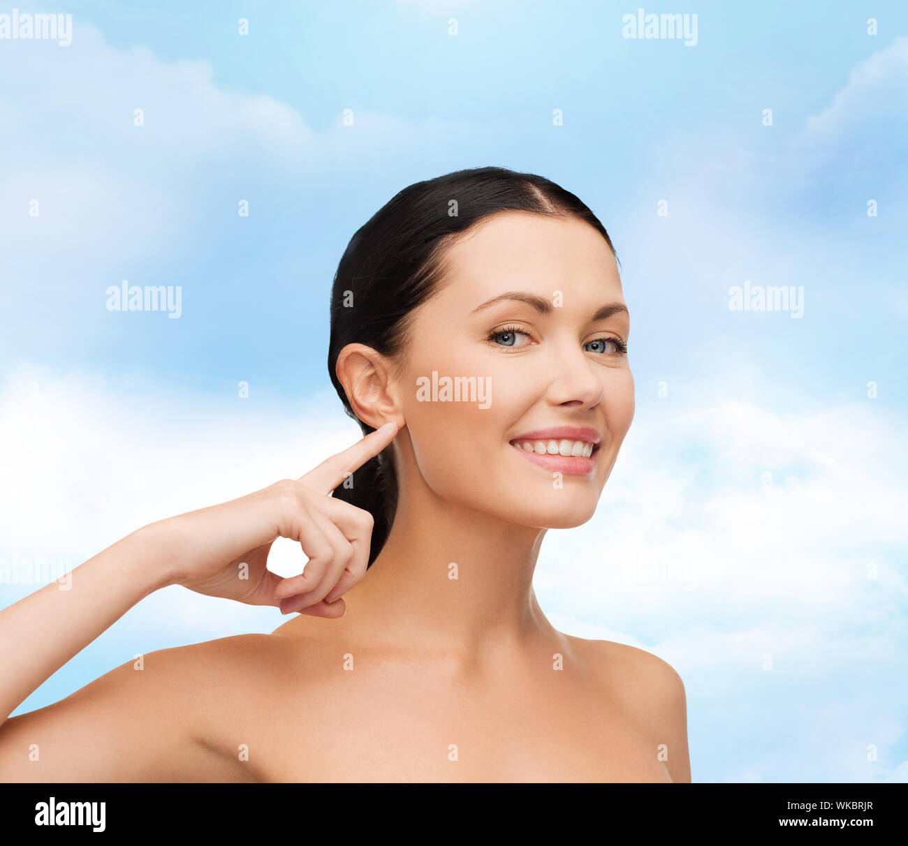 Ear pointing surgery hi-res stock photography and images - Alamy