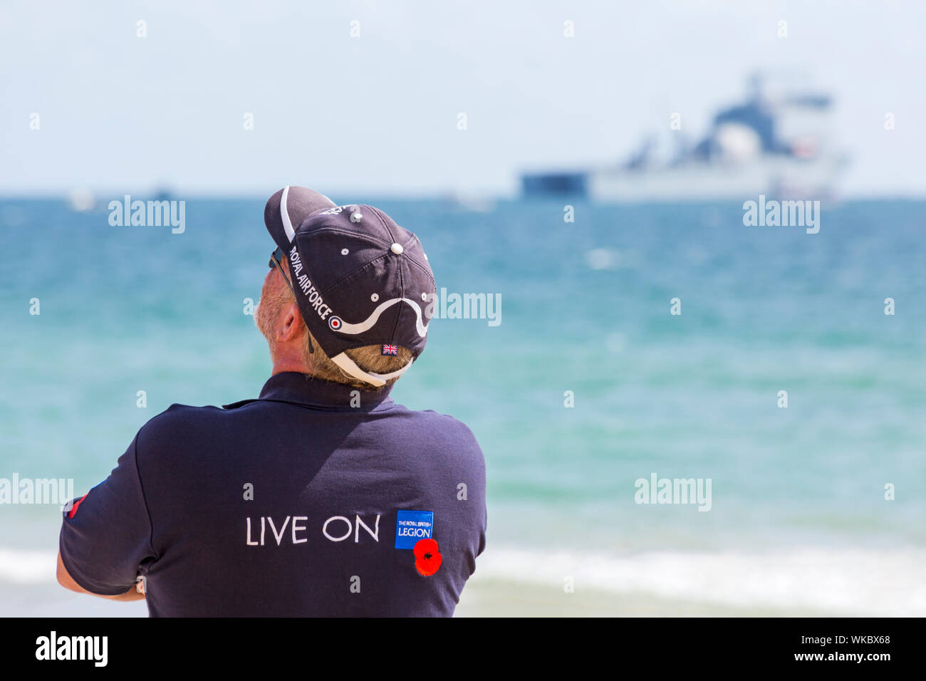 Raf man rear view hi-res stock photography and images - Alamy