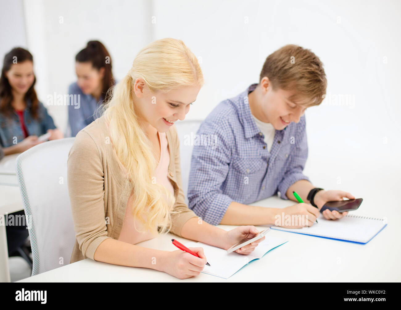Students watching video classroom hi-res stock photography and images ...